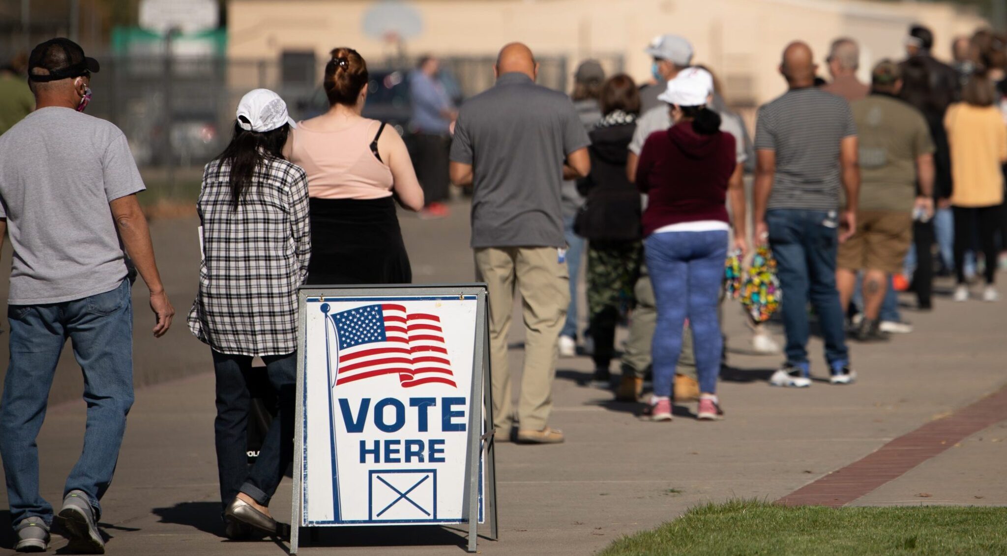 The Miracle and Tragedy of the 2020 U.S. Election | Journal of Democracy